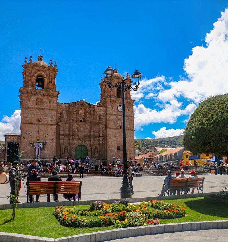 [Fotos] Esta es la remodelada y ahora Plaza Mayor de Puno | Viajando ...